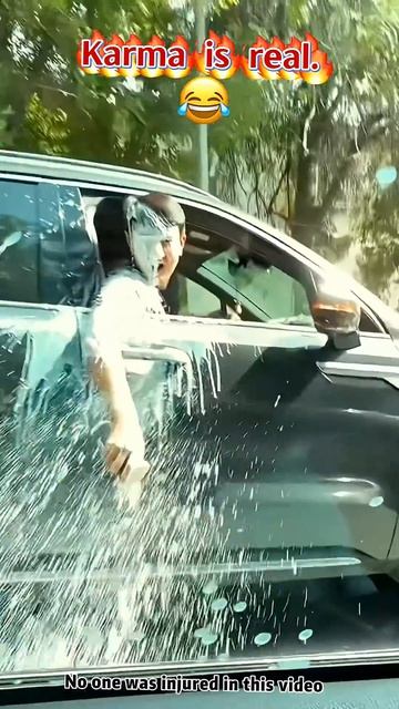 Karen Getting instant karma moment#karens #karma #instantkarma #karen #funny #fo