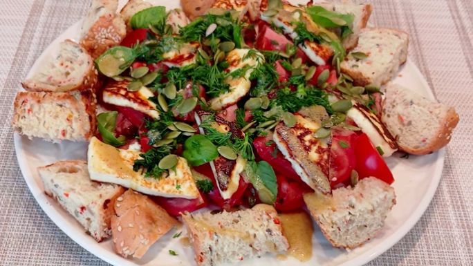 Салат Закуска с Брынзой и п Помидорами