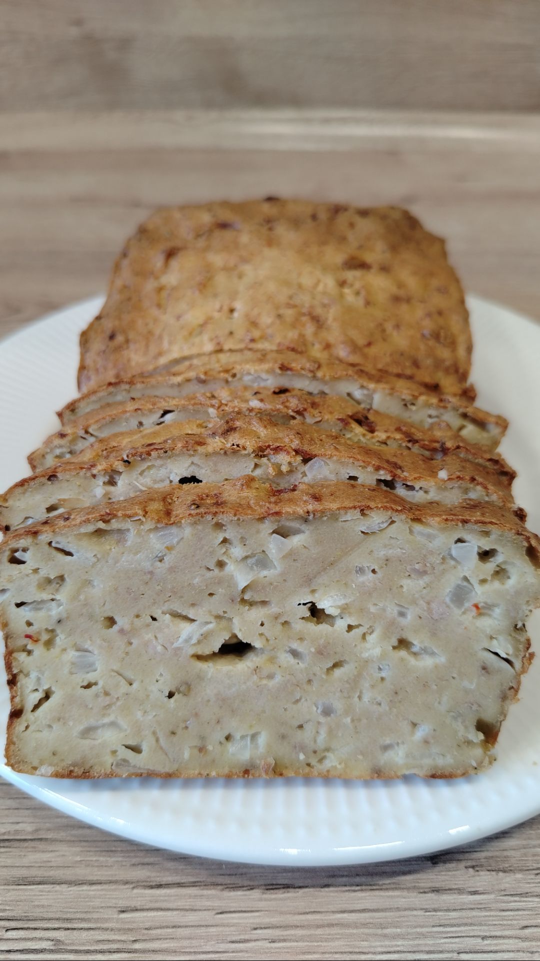 Закусочный мясной кекс