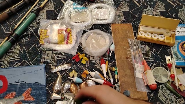 И ОПЯТЬ НОВОЕ МЕГА ПОПОЛНЕНИЕ СНАСТЕЙ ИЗ СССР С БАРАХОЛКИ.КАКИЕ СОВЕТСКИЕ СНАСИ Я ВЗЯЛ НА  РЫНКЕ.