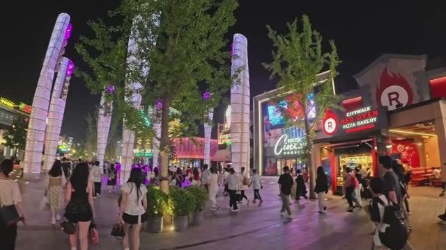 2:Отпуск в Пекине. Univesal 🎢 Вторая часть первого дня — парк развлечений мечты!