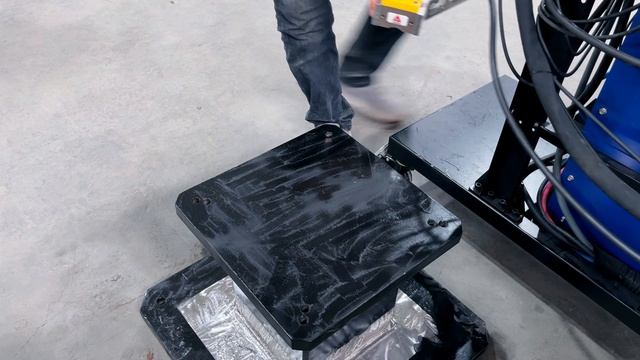Коллаборативая сварочная система Ai7 - мобильное решение для роботизированной сварки.