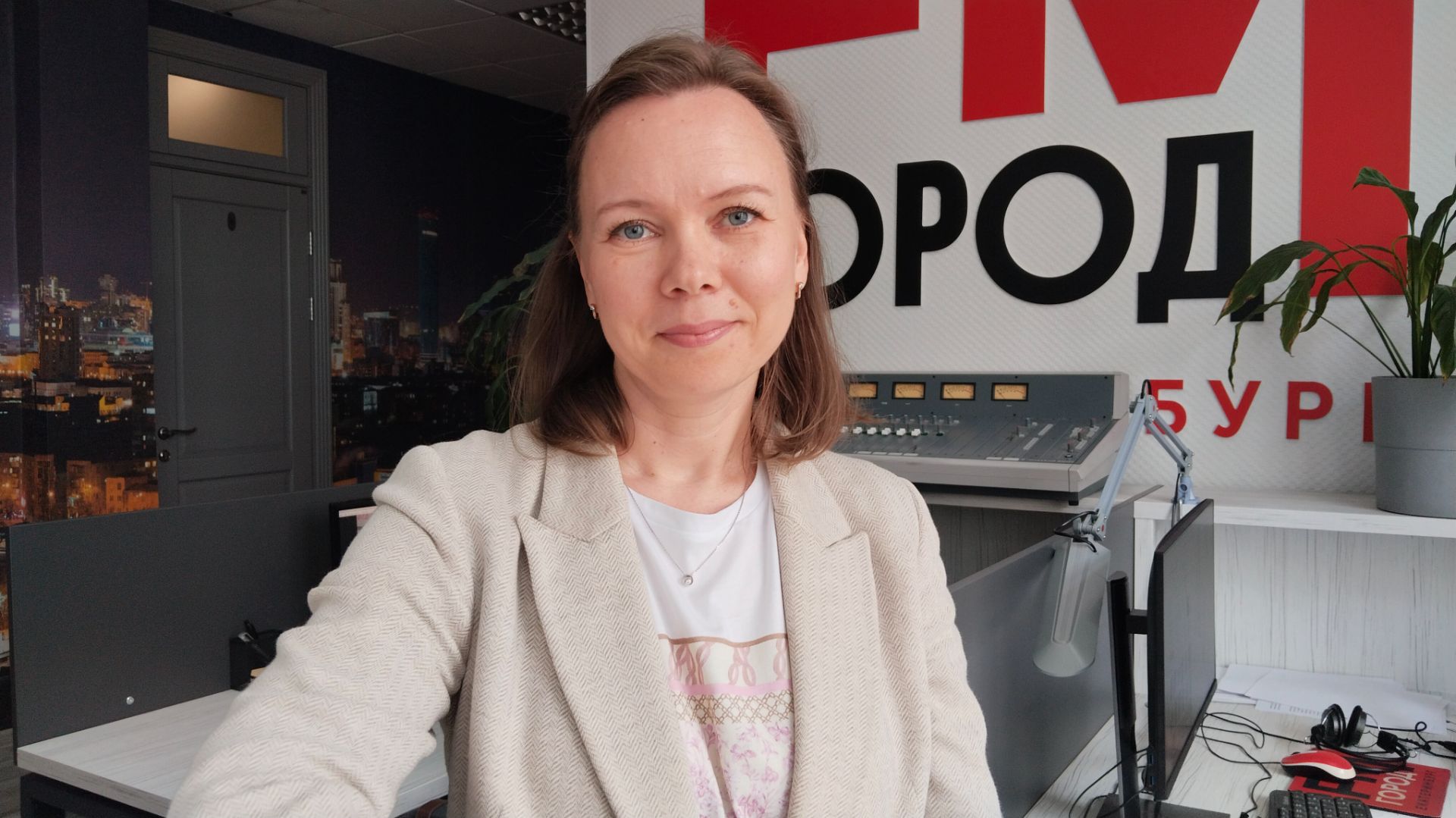Анастасия Бабикова: «Сейчас негативная тенденция: у каждого робот-пылесос, доставка, робот для  ...