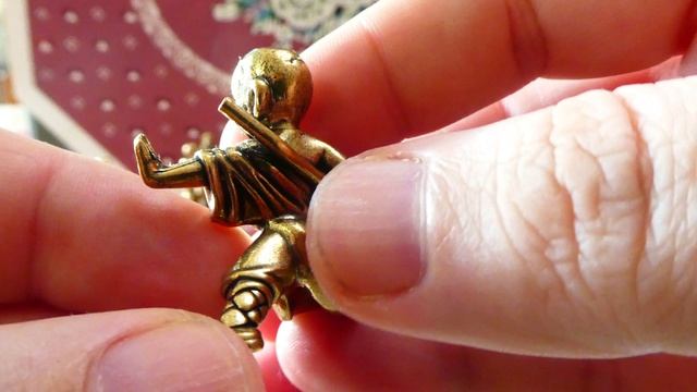 Бронзовые и латунные статуэтки, фигурки знаменитостей, герои кино и мультфильмов. 5 часть коллекции.