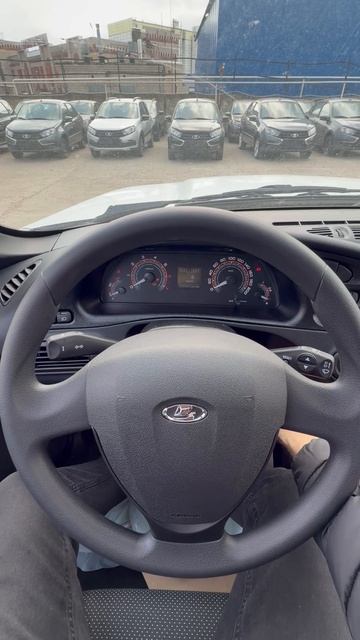 2026 LADA NIVA TRAVEL запуск двигателя