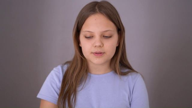 Леа Поляхова