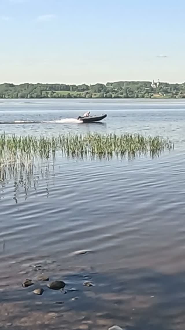 Обкатка нового комплекта KITT BOATS 370 и Reef Rider FHS 9.8. Жерех котлит, а мы без снастей. Анонс.
