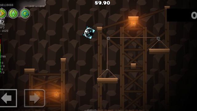 Уровень Dash cave в Geometry dash
