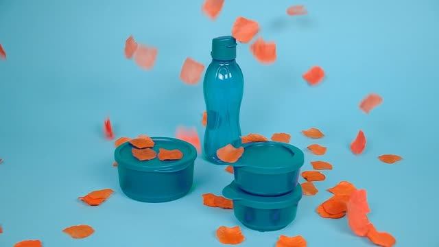 Tupperware Moscow | Эко-бутылка (500 мл) с клапаном, «Цилиндрикс» (530 мл), «Иллюмина» (200 мл)