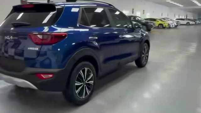 KIA KX1