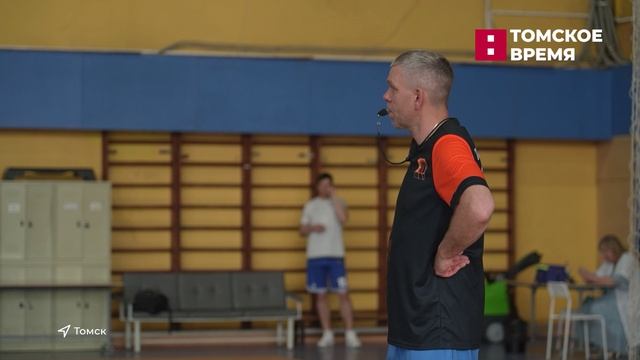 Спорт:  собачий фристайл и баскетбол