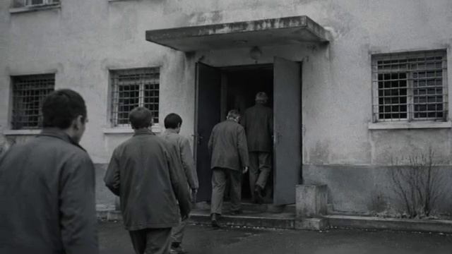 Приложения в мобильном телефоне следят за вами! Шокирующая правда западных корпораций!!!