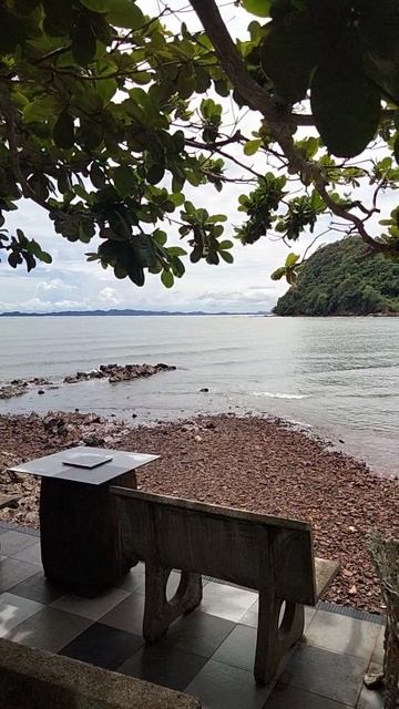 просто фрагменты чантабури. набережная, кафешка จันทบุรี сhanthaburi