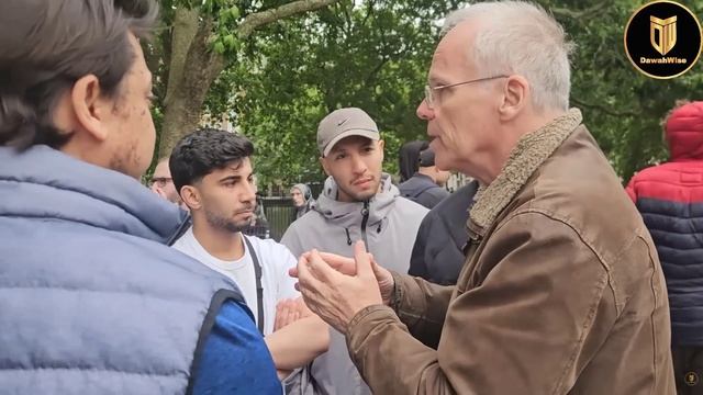 Вся вера рушится под натиском сомнений _Мансур  Уголок  ораторов