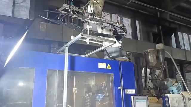 Роботизация автоматизация термопласт автомата