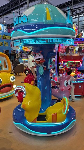 Larva Carousel