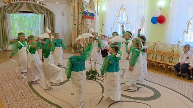 В детском саду «Светлячок» с большим чувством отметили День России!