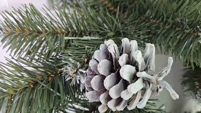 Гирлянда хвойная ИМПЕРАТОРСКАЯ заснеженная, с шишками, 270х33 см, ПВХ, ВК270/ИМП