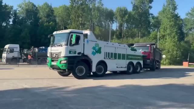 Прошёл боевое крещение самый грузоподъёмный в России эвакуатор на базе КАМАЗа
