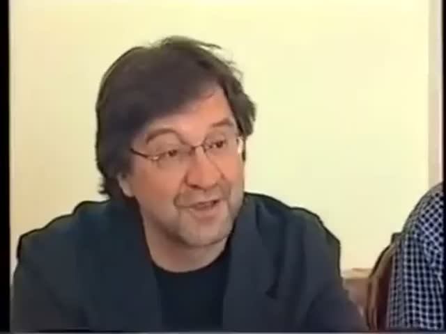 Юрий Шевчук получает звание народного артиста Башкортостана, июнь 2005-го года