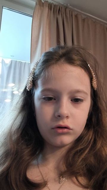 У Яси День рождения!!!  Подписывайтесь на ТГ канал, чтобы увидеть наши фотки!!!