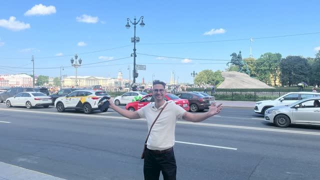 London - StPetersbourg