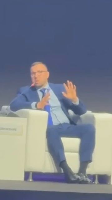 Россиян нужно штрафовать или даже сажать в тюрьму за съёмку видео о недостатках в новостройках