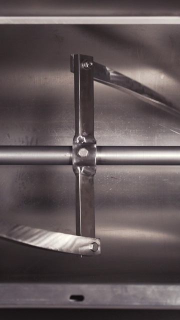 Как работает промышленный тестомес HWJ 200H #Foodatlas #оборудованиедлябизнеса