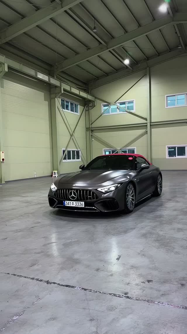 Mercedes-Benz SL 63 AMG roadster 2023 года  за 23 млн рублей