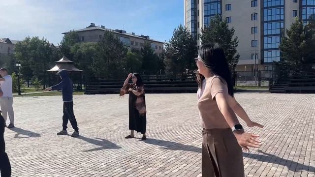 «Зарядка со стражем порядка» в МВД по Республике Тыва