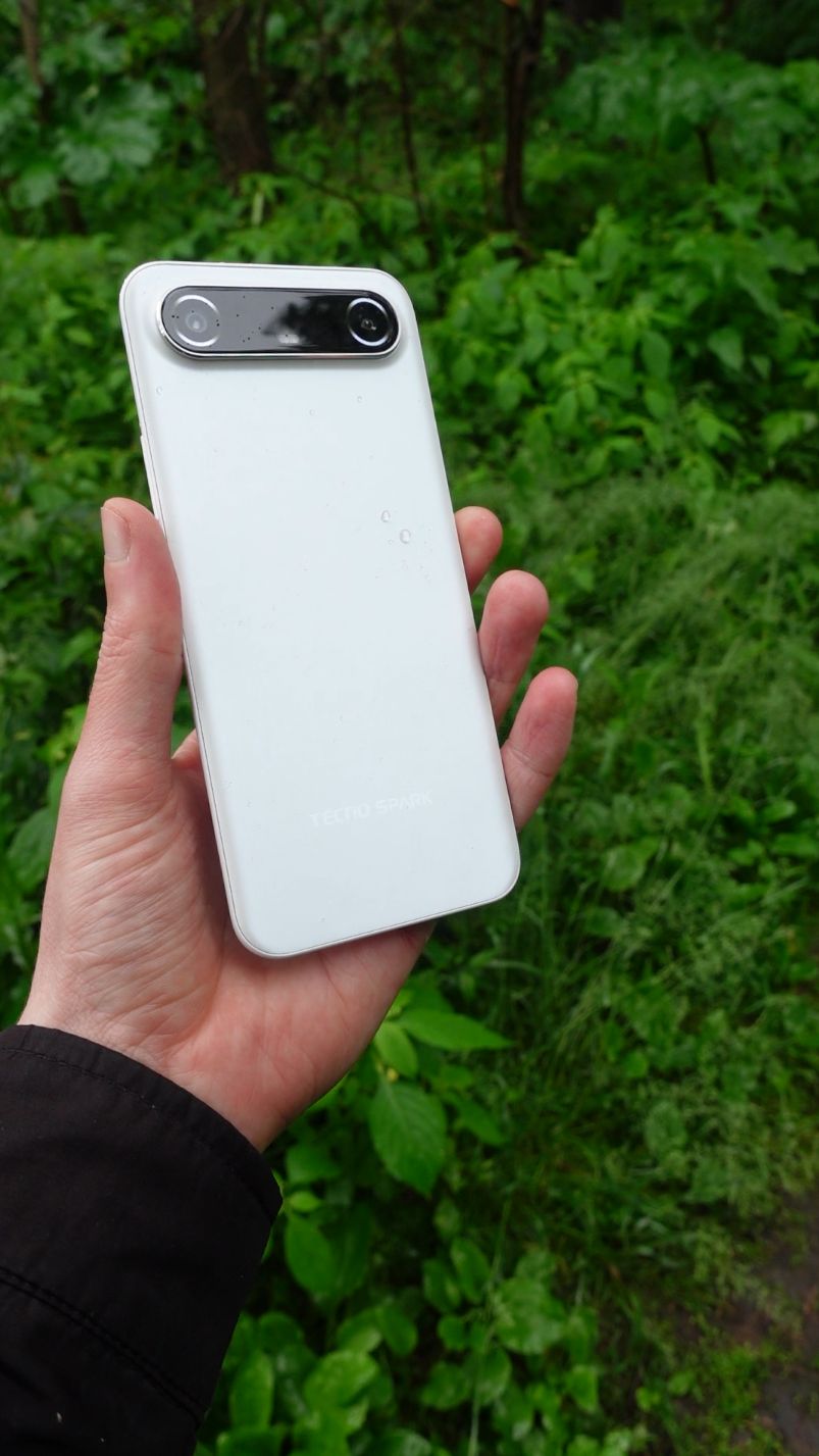 Tecno Spark Slim - Стиль в кармане💥Обзор Изящного Красавца из поднебесной🔋 #tecnosparkslim #shorts