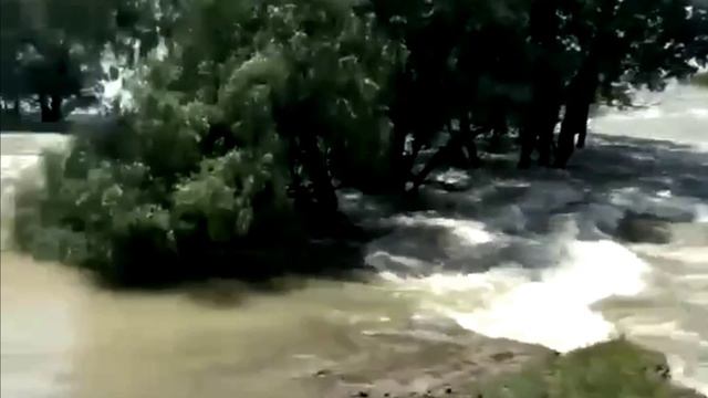 Обстановка в Челябинске после сильного дождя
