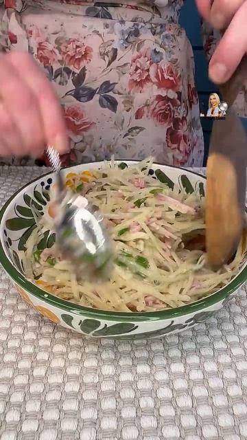 🥔🍳 Попробуйте этот замечательный рецепт картофельно-яичного гнезда для вкусного ужина! 🌟