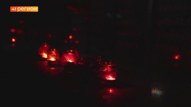 «ОГНЕННЫЕ КАРТИНЫ ВОЙНЫ» СОЗДАЛИ ИЗ СВЕЧЕЙ ВОЛОНТЁРЫ НА КАМЧАТКЕ • НОВОСТИ КАМЧАТКИ