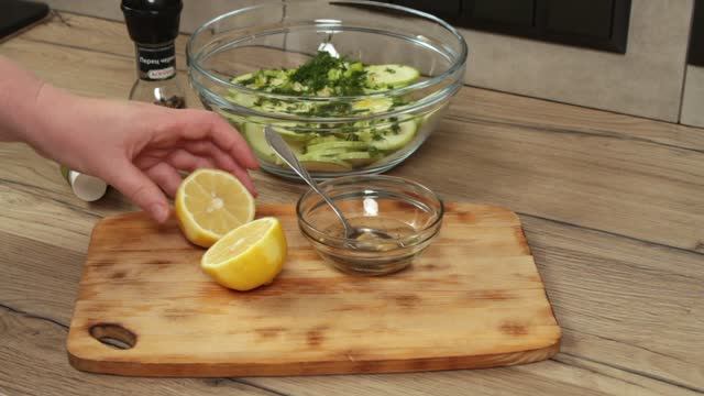 Маринованный кабачок быстрый рецепт