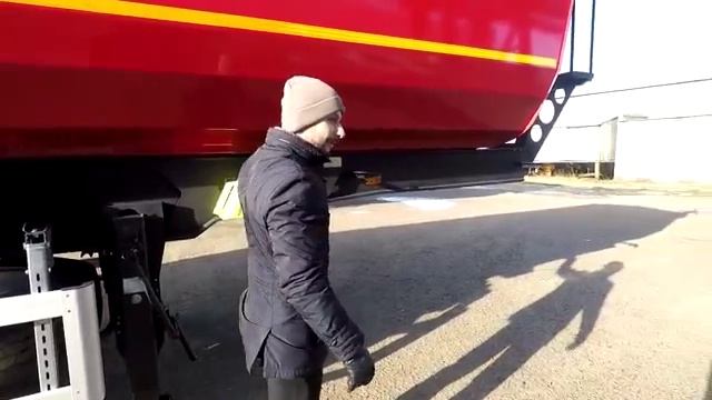 Самосвальный полуприцеп НЕФАЗ 9509