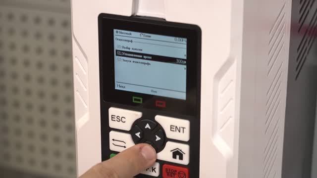 Преобразователи частоты Veda и ProfiMaster. Что общего? В чём разница?