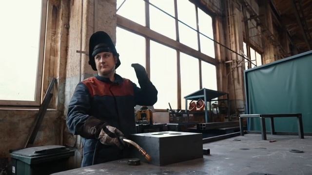 Сколько нужно рукопожатий, чтобы реализовать один энергопроект?