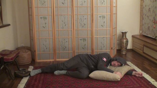Болезнь Паркинсона специальная гимнастика лёжа 4