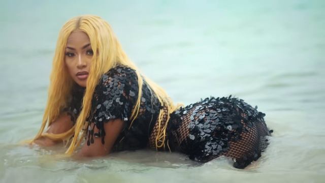 Stefflon Don - Senseless (Official Video)
