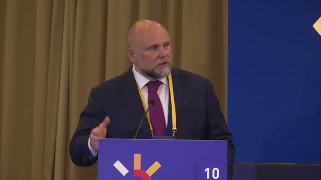 "На пути к элиминации вирусных гепатитов в России: выходим на крейсерскую скорость"