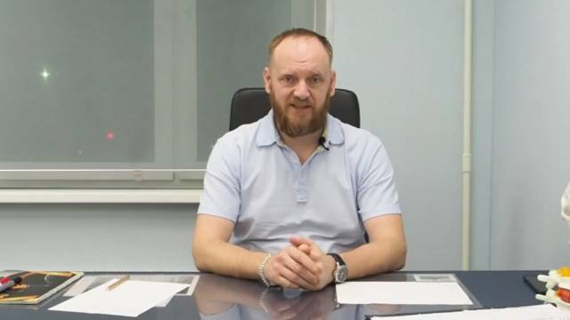 ⛹ Упражнение для плеч при болезненности. Зарядка при долгой работе за компьютером.