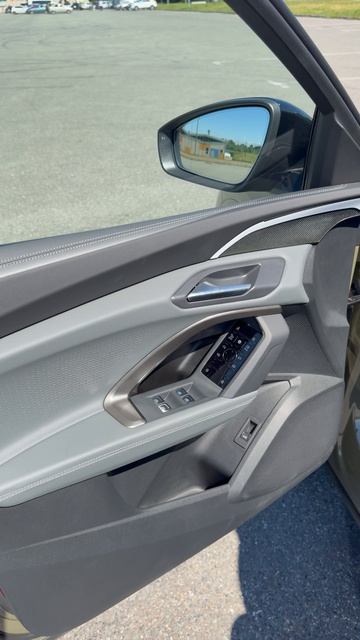 Audi Q5 2026 хаки