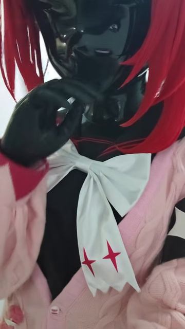 Необычный кигуруми-косплэй Укинами Юзухи #kigurumi #zzz #zenlesszonezero #latex