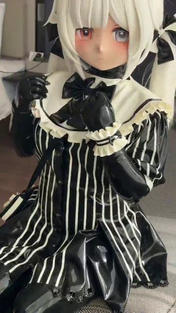Милая и смешная кигуруми-кошкодевочка.) #kigurumi #kigurumimask #kigurumidoll