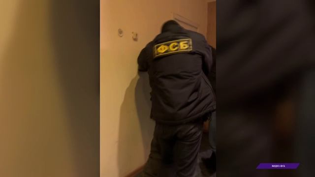 Нарушителя, пытавшегося дать взятку сотруднику УФСБ, задержали в Магадане