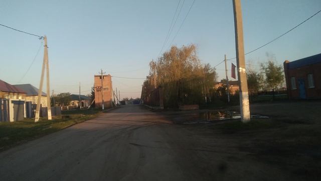 Село Карловка, Пугачевский район.