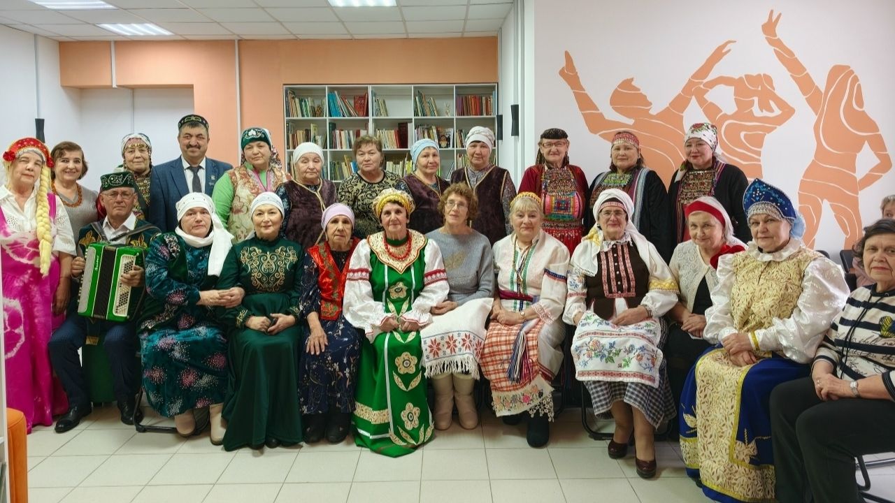 праздник "Вместе целая семья"