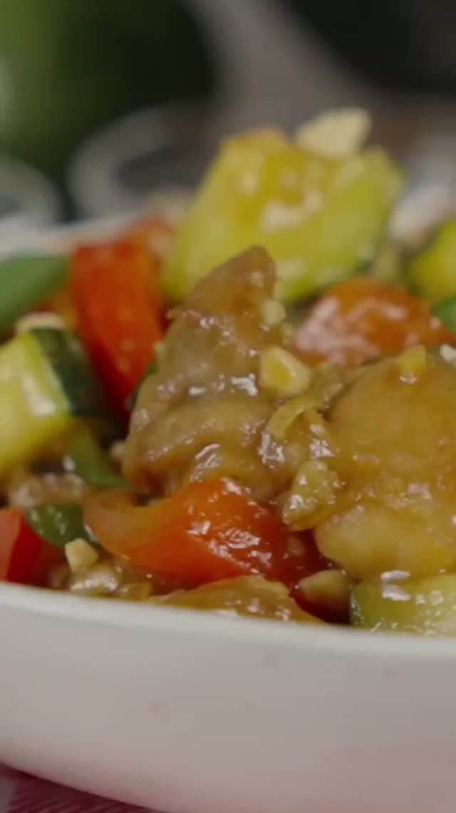 Унесла РЕЦЕПТ из ресторана! Вкусно, быстро и недорого! КУНГ ПАО или обалденная курица с овощами!