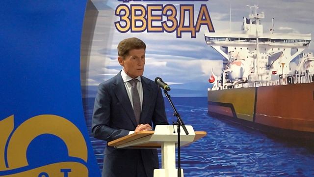 Олег Кожемяко поздравил коллектив ССК «Звезда» с профессиональным праздником.